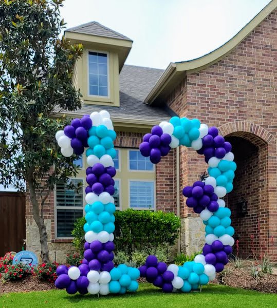 Yard Balloon Numbers Fort Worth | Outdoor Display