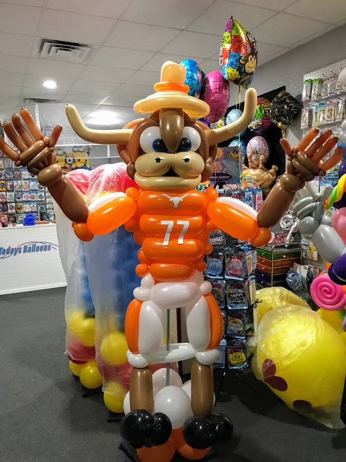 Balloon Sculptures | Today's Balloons | Forth Worth, TX