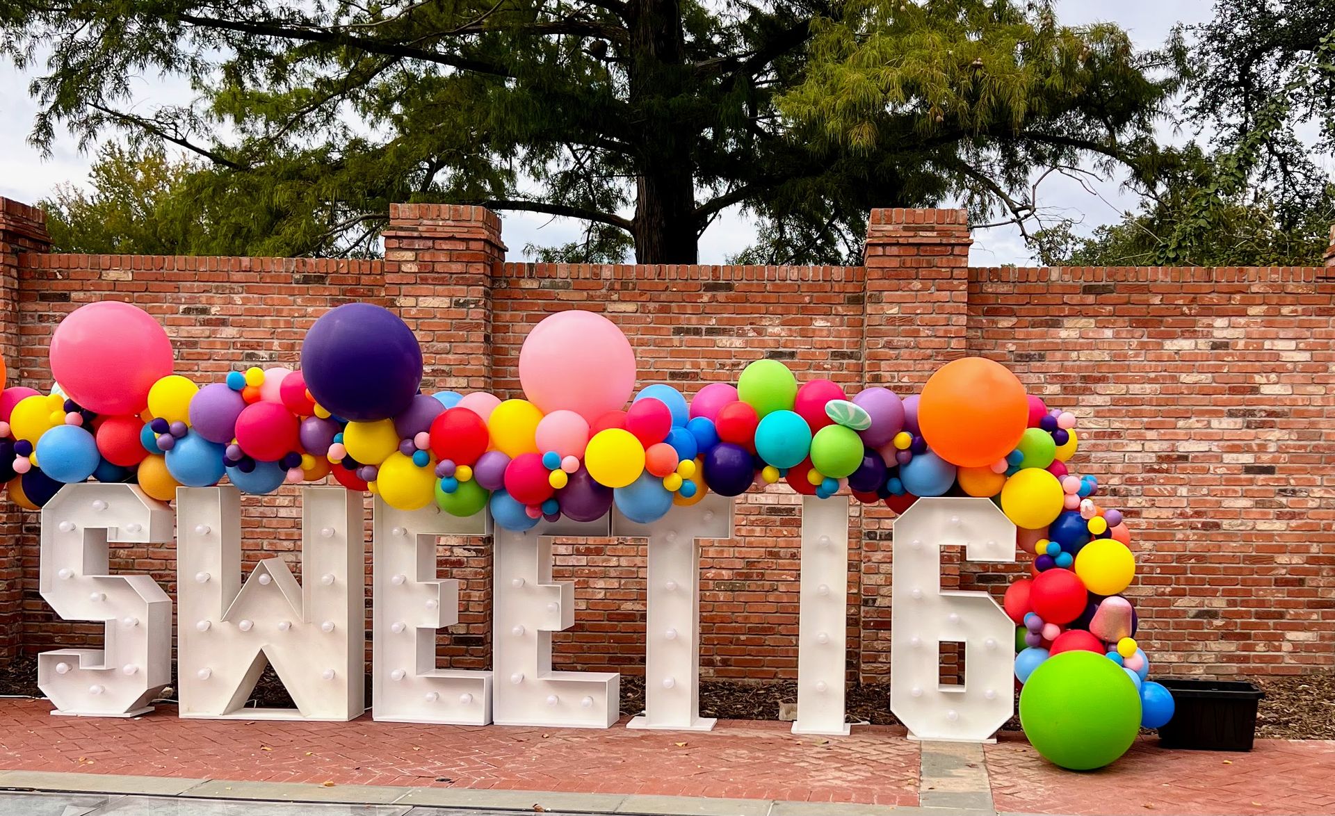 Stunning Balloon Arches for Every Occasion | Today's Balloons