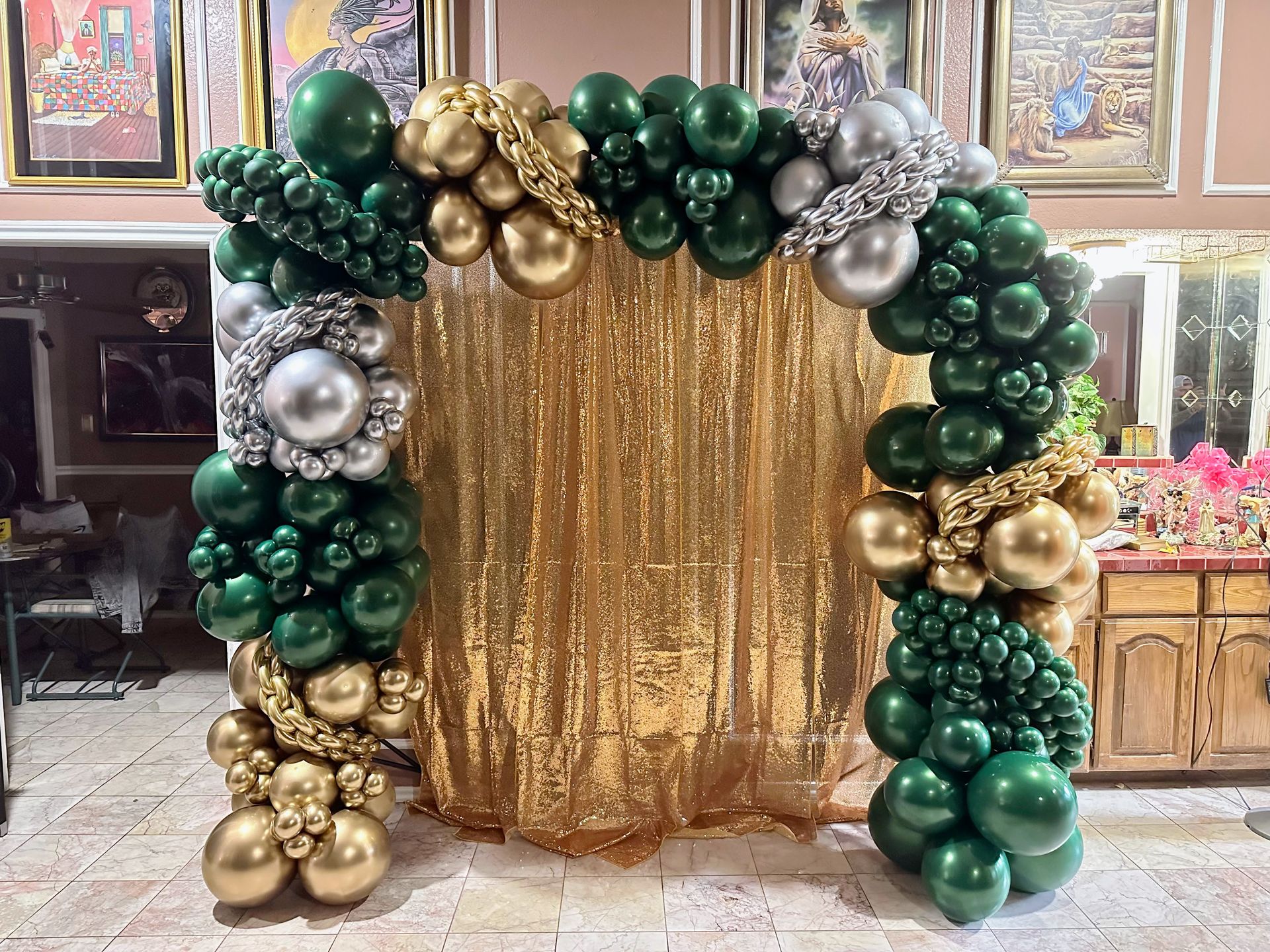 Stunning Balloon Arches for Every Occasion | Today's Balloons