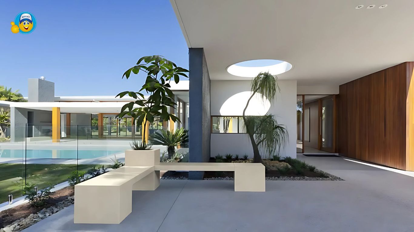 Maximise Functionality in Your Outdoor Space with a Custom Bench Setup