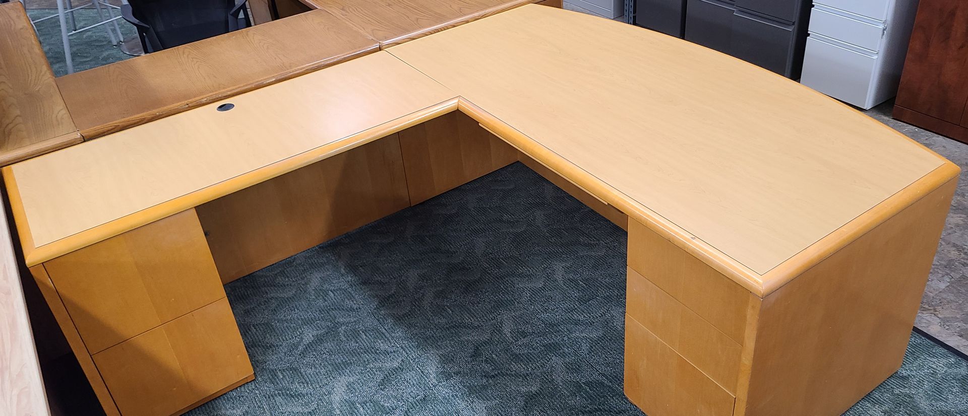Used Desks for Sale | Affordable Office Solutions