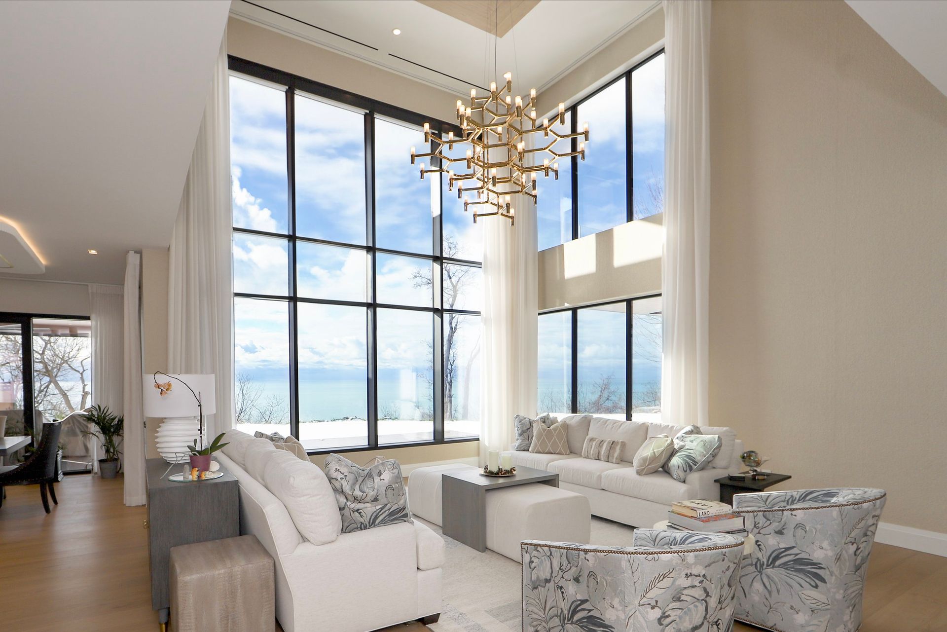 Windows and Doors Solutions | Raven Windows Inc.