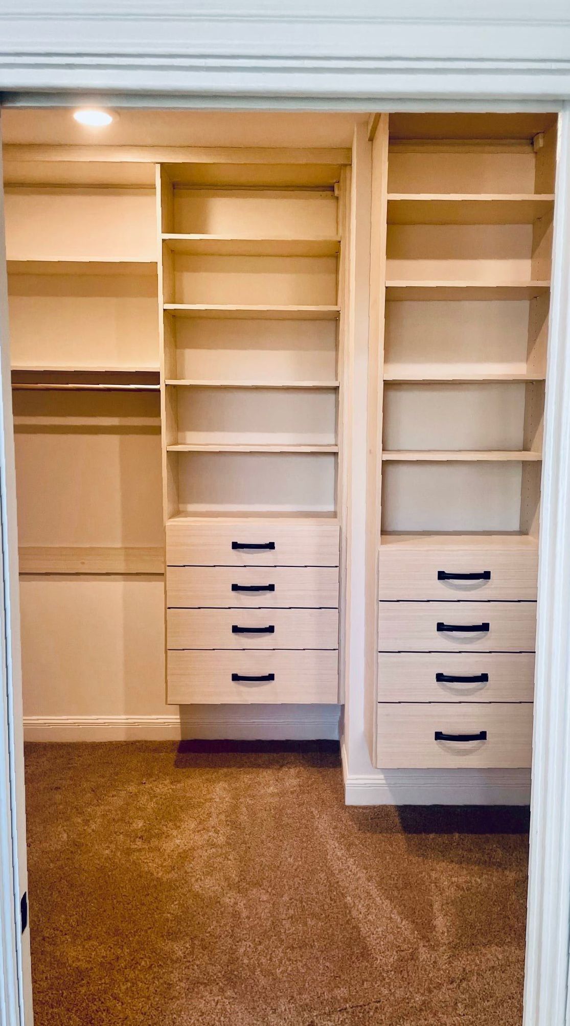 Design & Build Custom Storage in Mid-MO | LB Classic Closets