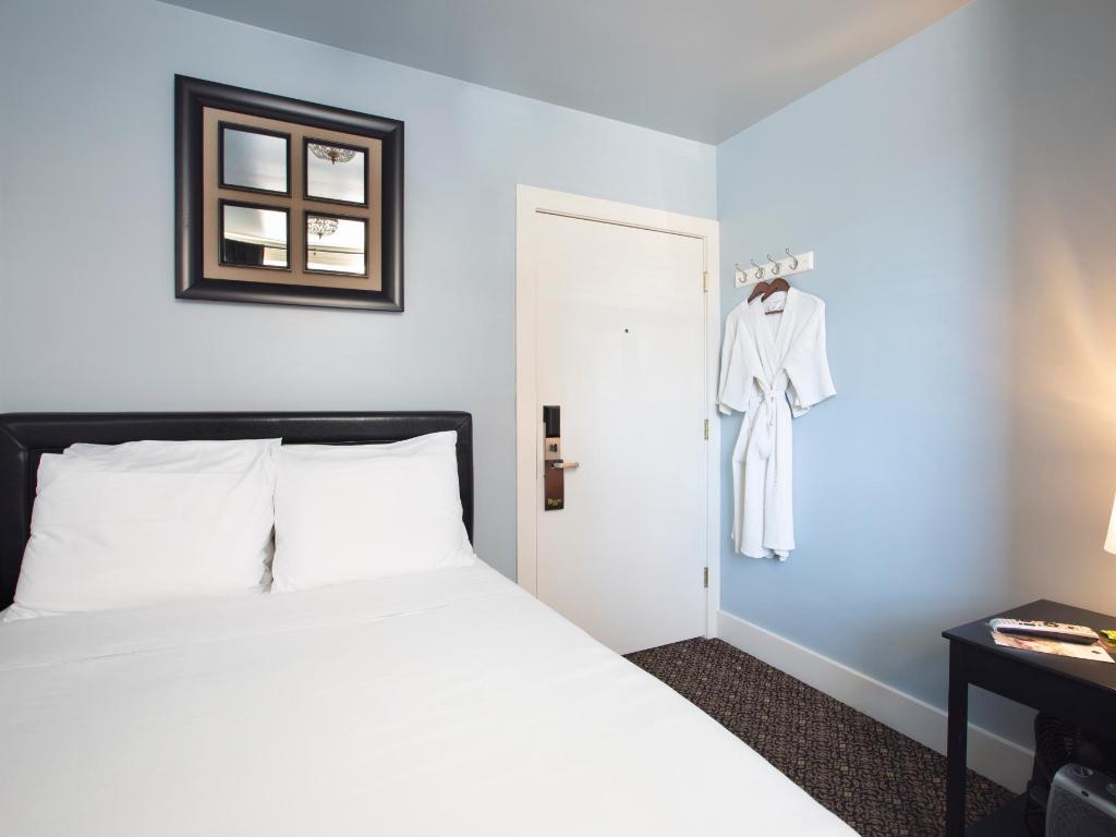 Rooms | Ballard Inn | Seattle WA