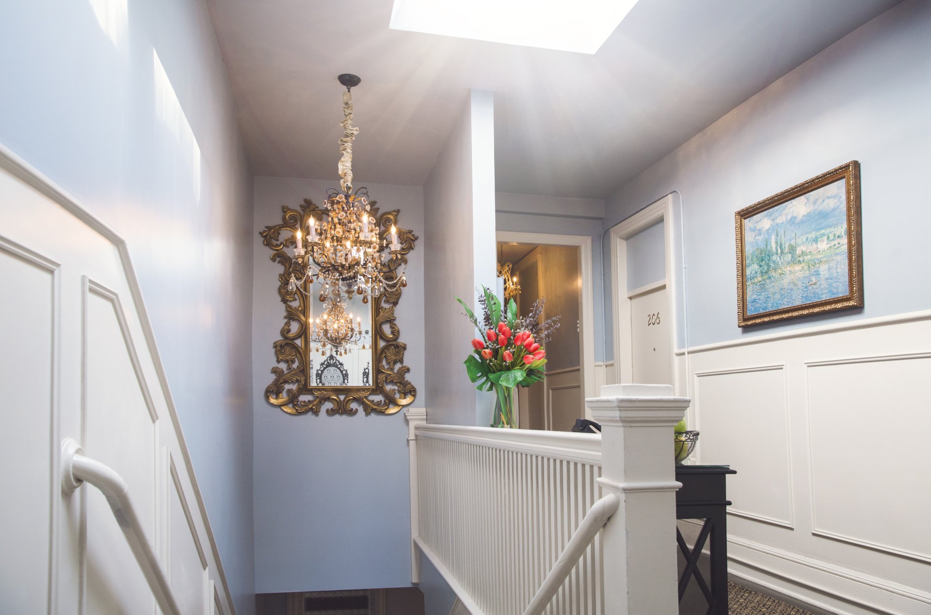 Gallery | Ballard Inn | Seattle WA