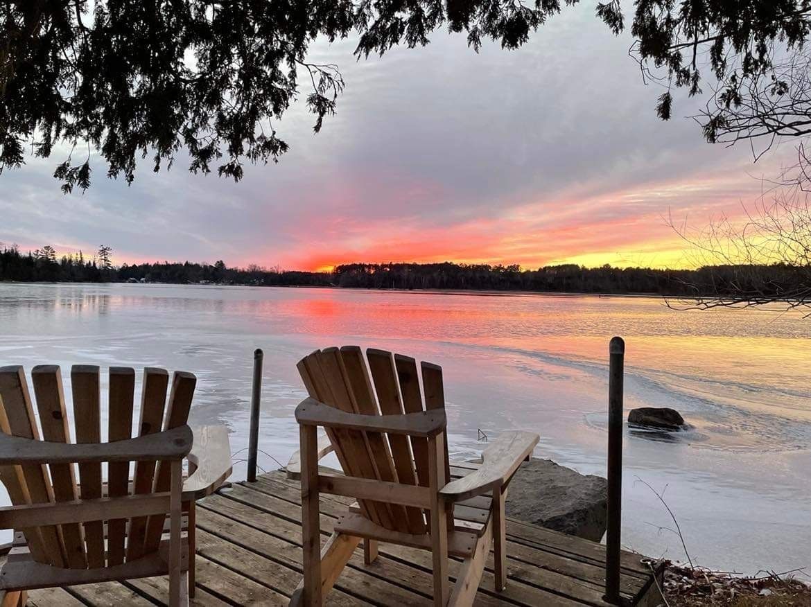 Photos | Lake Edge Cottages