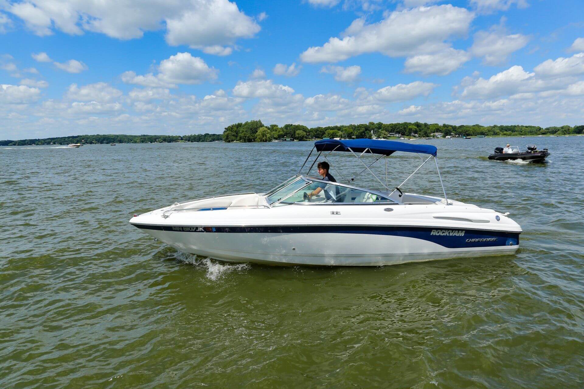 Lake Minnetonka Boat Club and Boat rental MN with Rockvam Boat Yards, Inc.