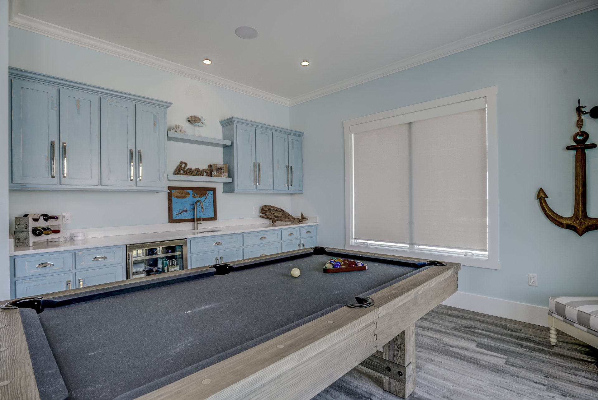 Interior Features Gallery | Bay to Beach Builders