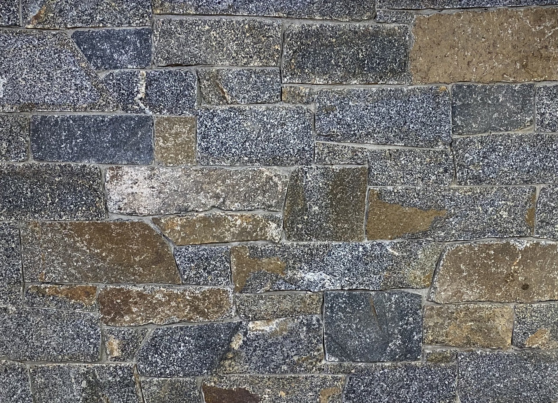 Natural Stone l Truckee, CA l The Rock Garden