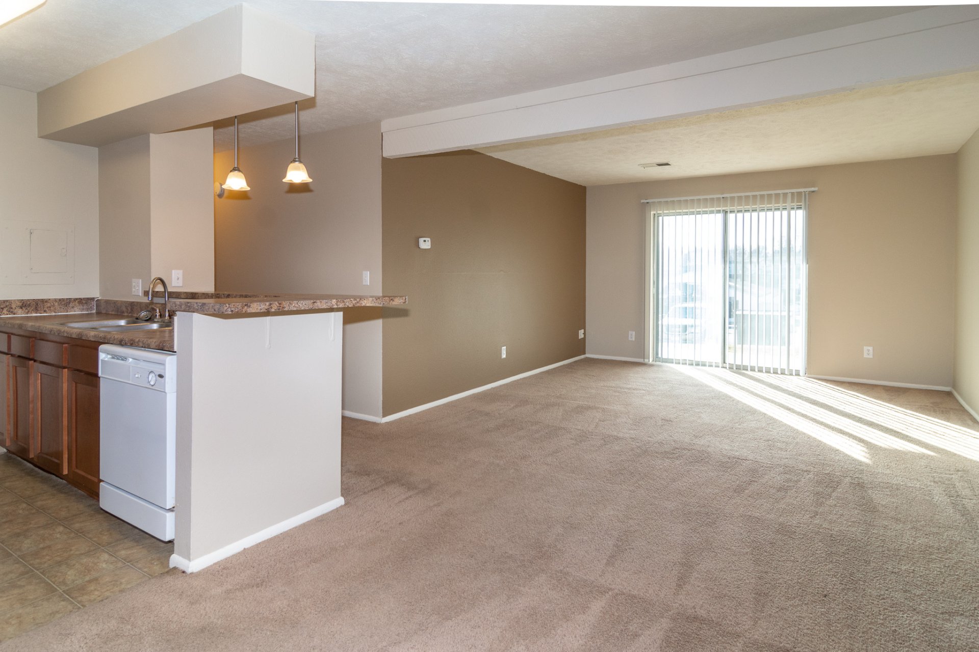 Country Club Village - Omaha, Nebraska Apartments for Rent / Studio to ...