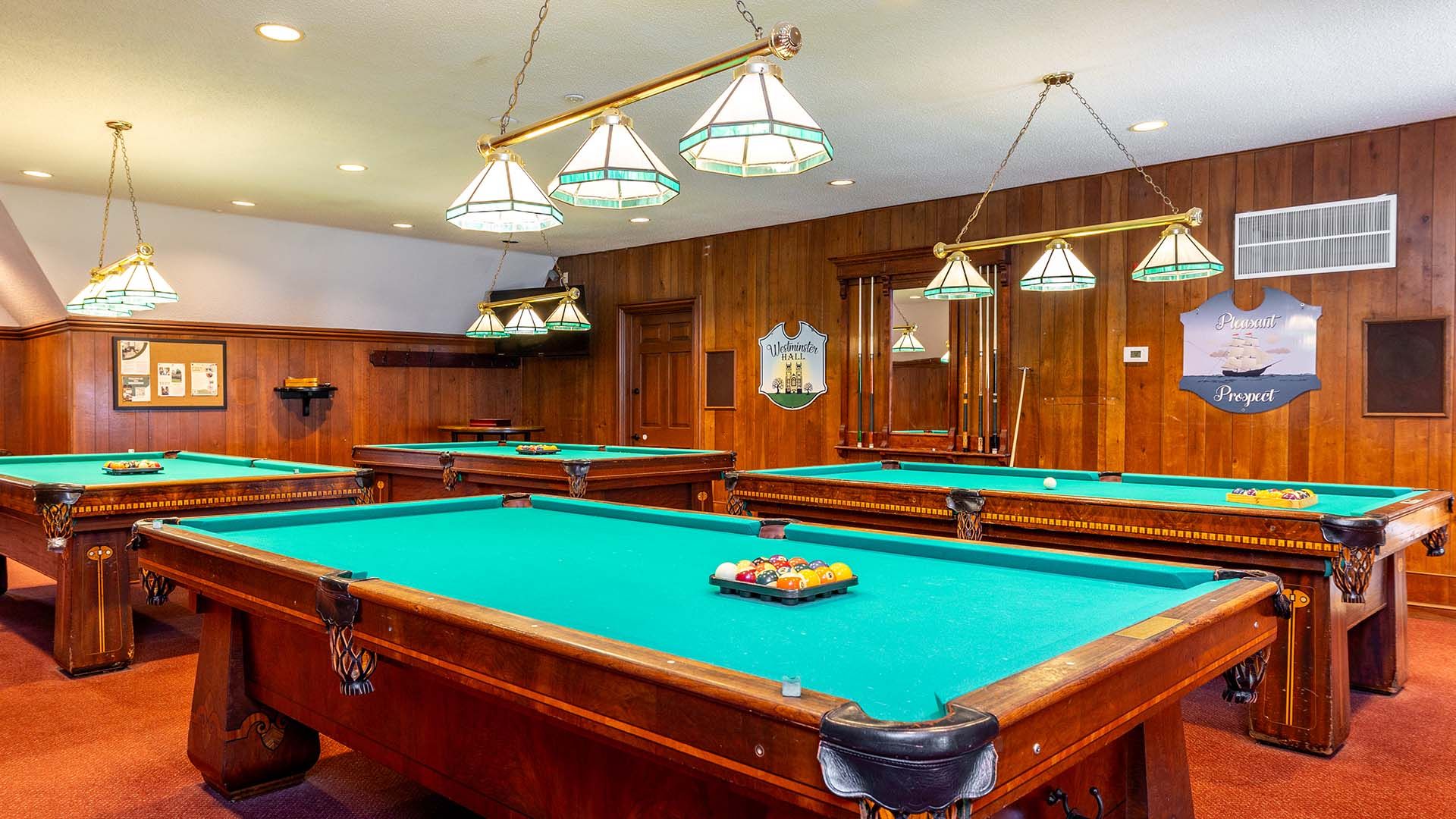 Pet-Friendly Apartments in Merriam, KS | Photo Gallery