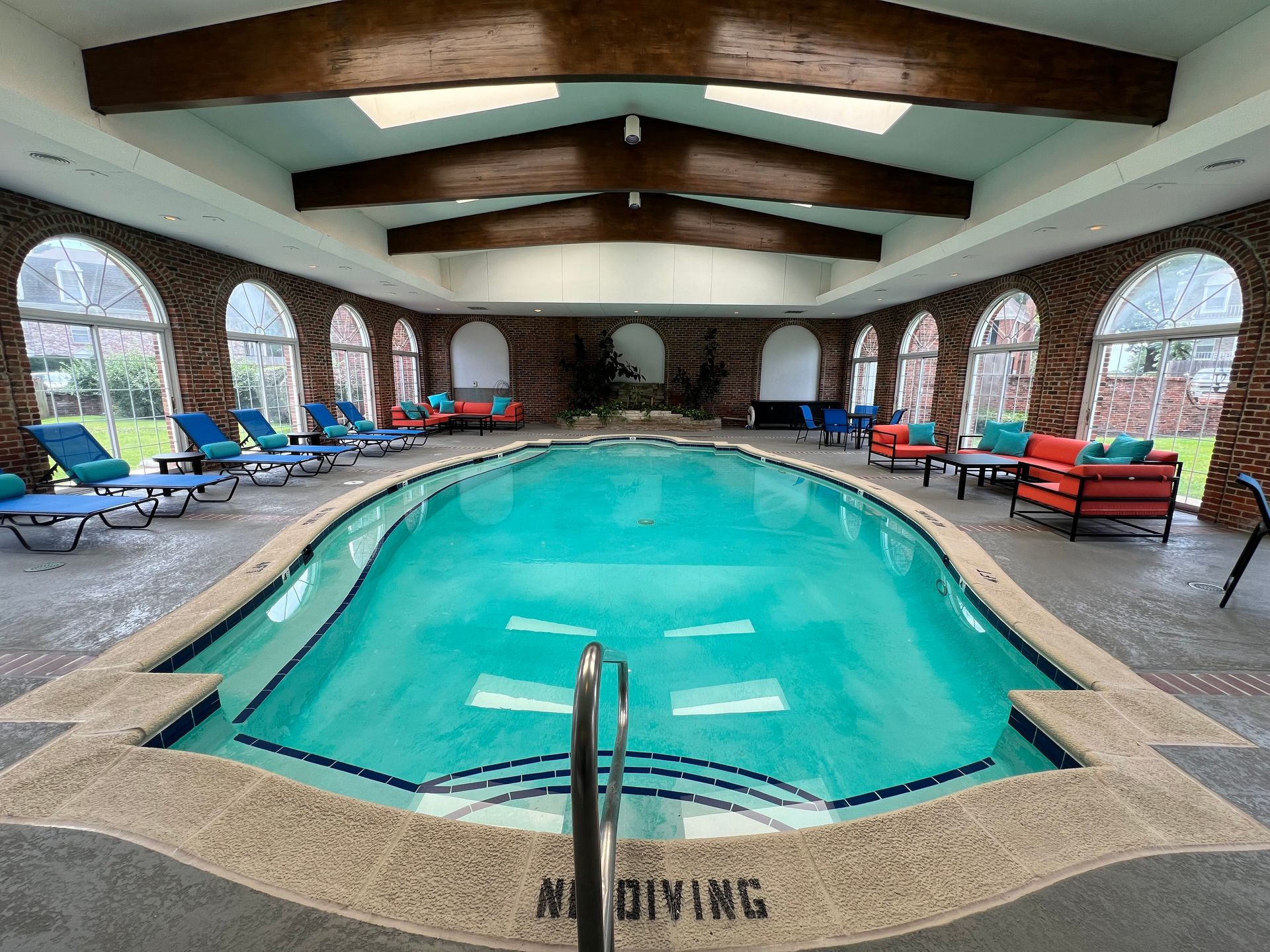 Pet-Friendly Apartments in Merriam, KS | Photo Gallery