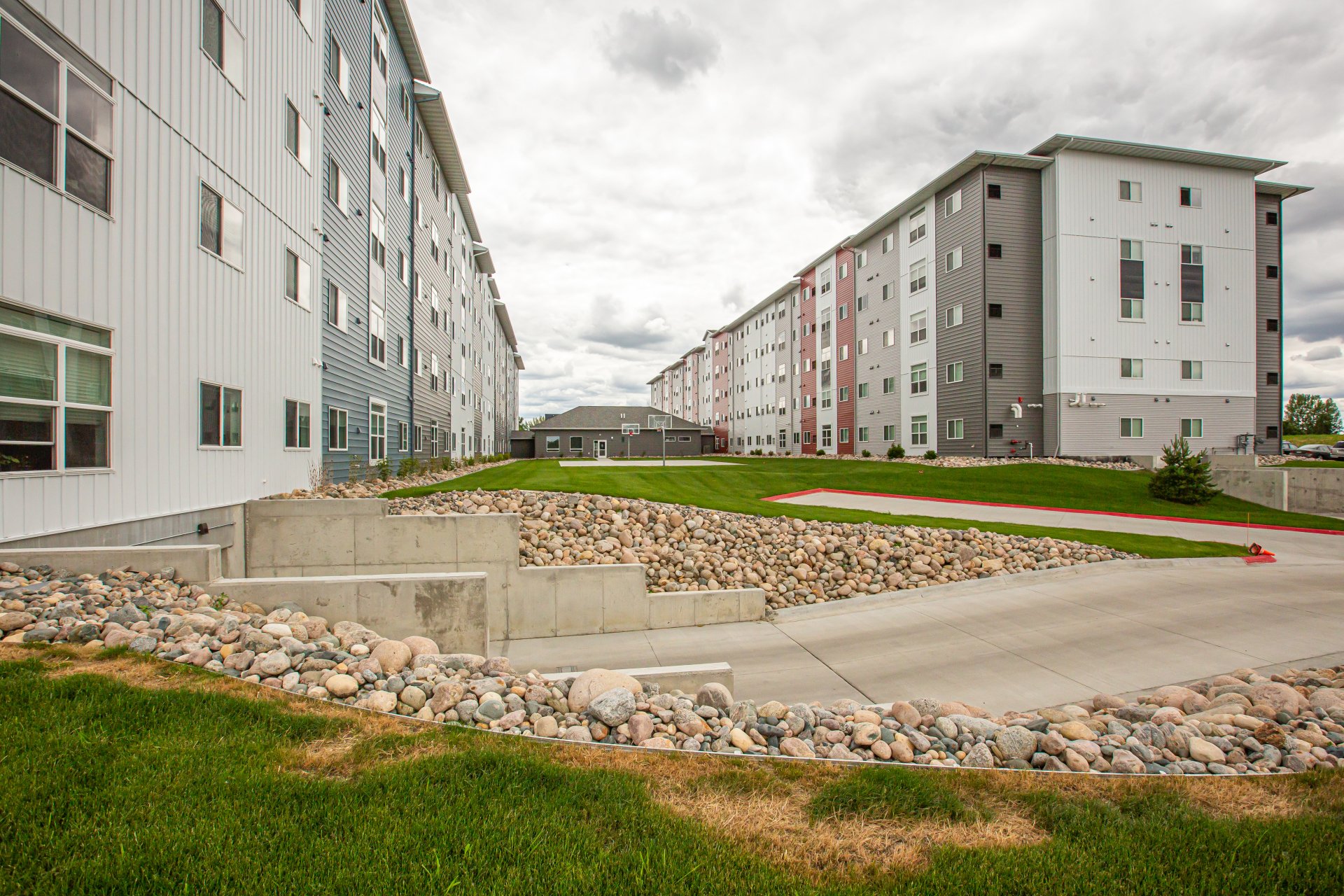 Home | U32 Apartments | Fargo, ND