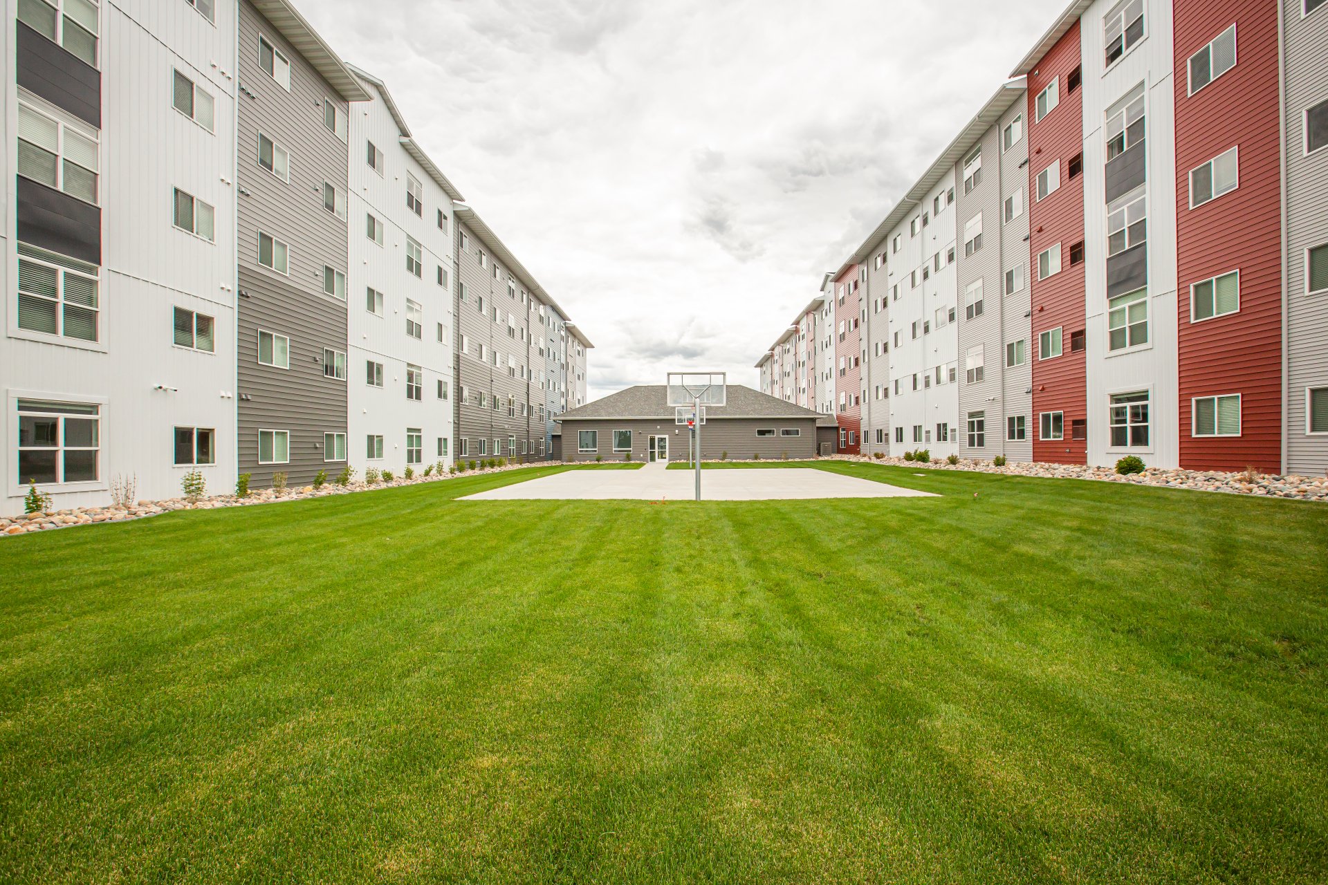 Home | U32 Apartments | Fargo, ND