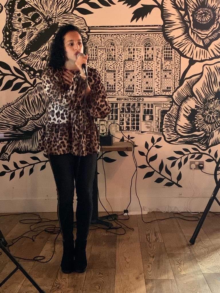 lucy sings london