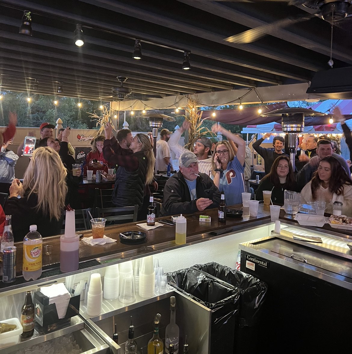 The Dutch Tavern | Menu | The best wings in Skippack! Dine in or carry ...