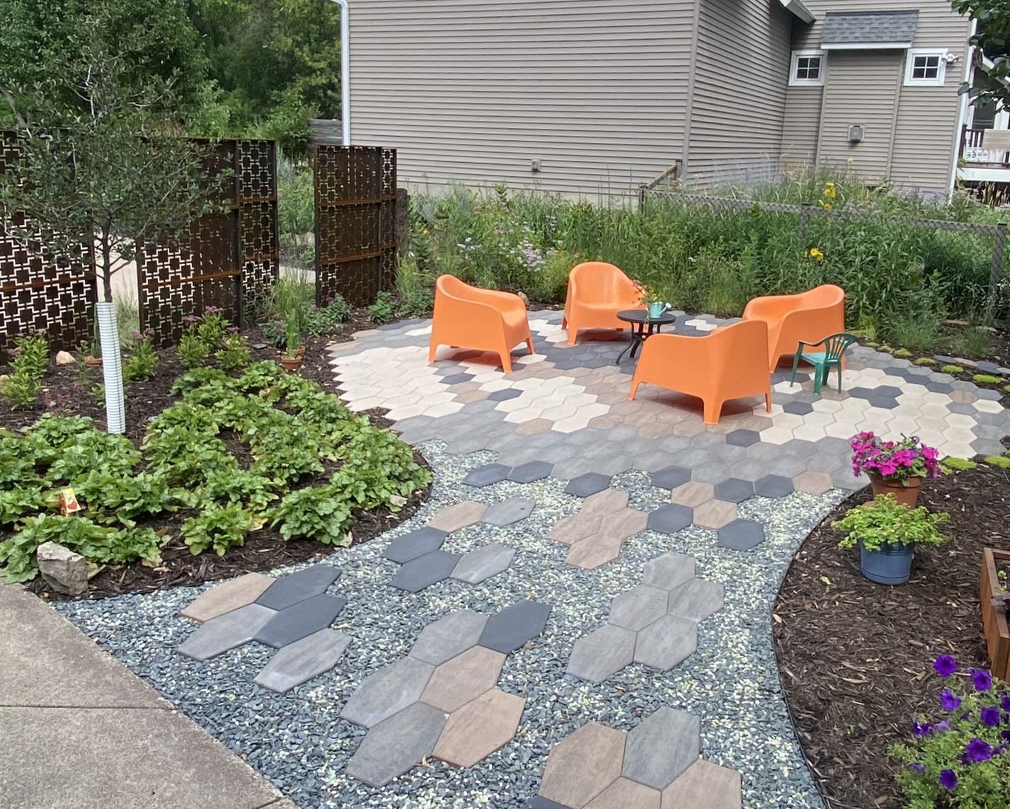 Patio, Fire Feature & Outdoor Living Space Pictures MN