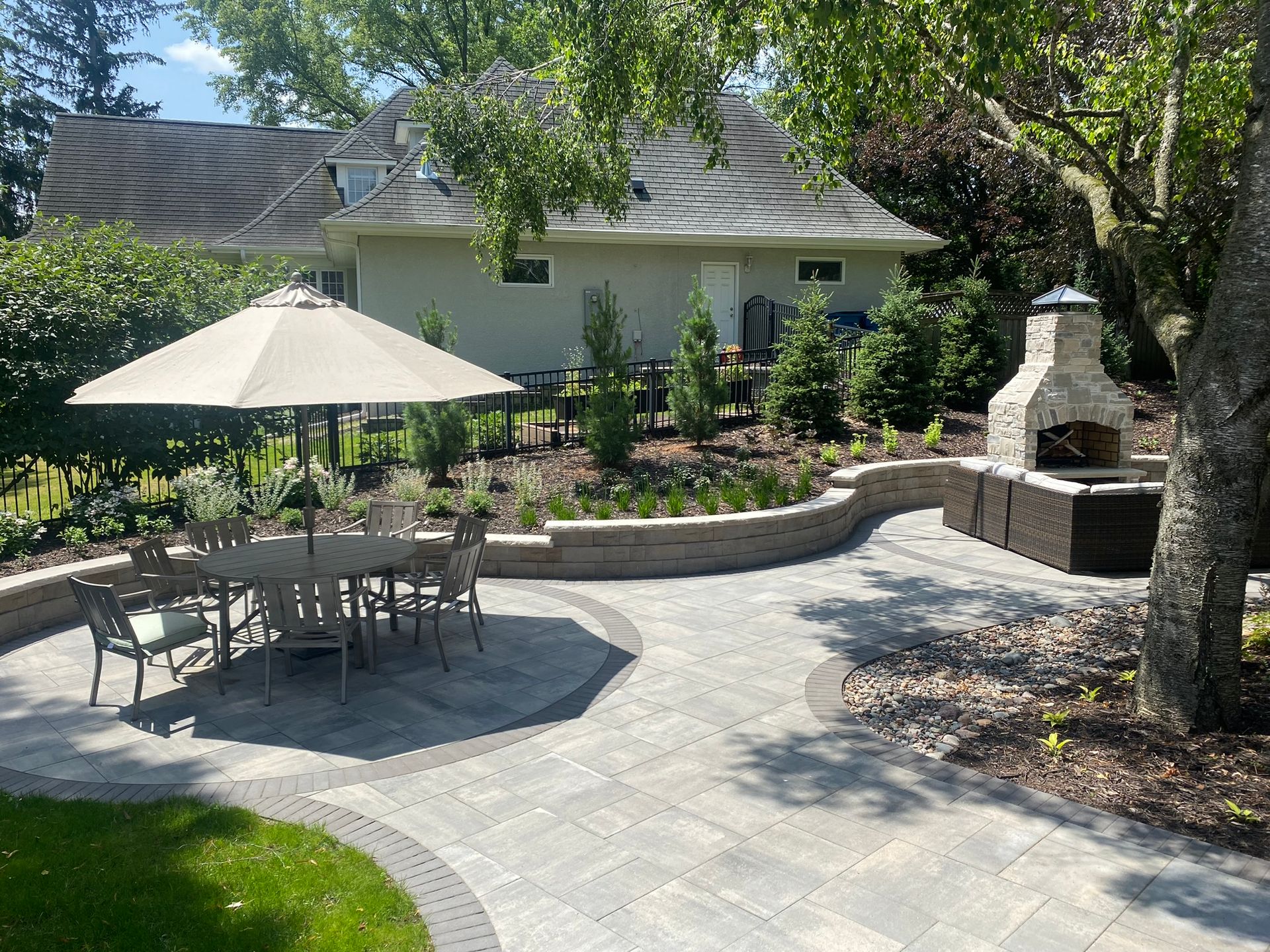 Patio, Fire Feature & Outdoor Living Space Pictures MN