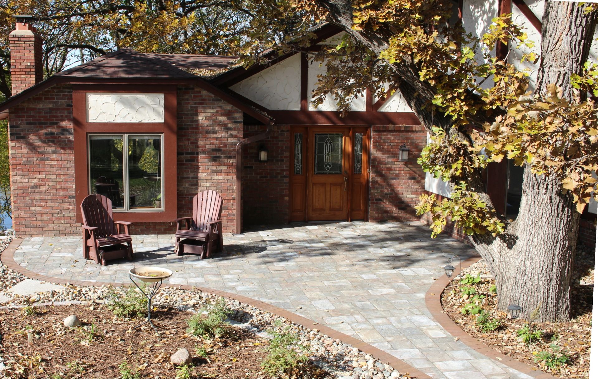 Front Yard Landscaping Pictures, KG Landscape Minnesota