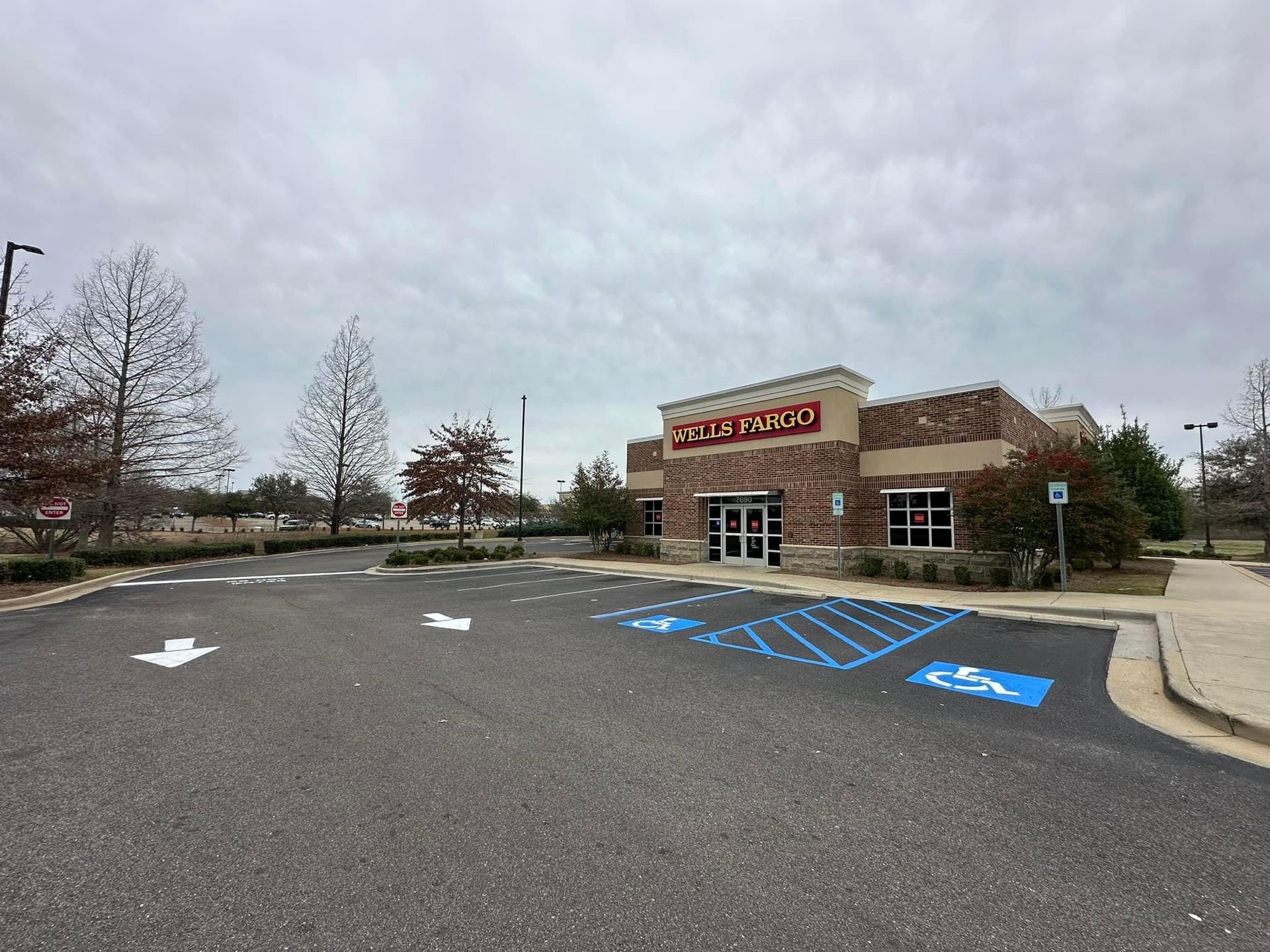 Home [www.tristateparkinglot.com]