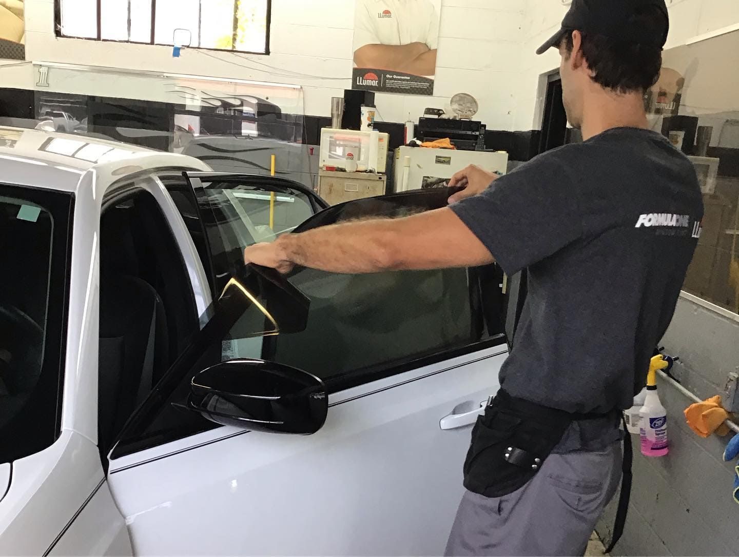 Auto Window Tinting Gainesville | Custom Glass Tinting