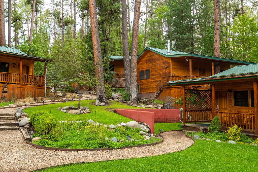 Best Lodging in Ruidoso, NM | Ruidoso Lodge Cabins