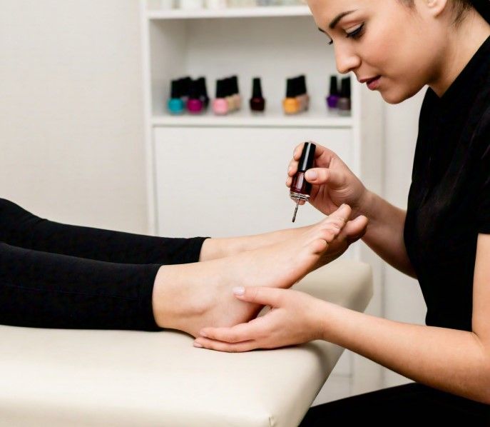 Choosing Safe Nail Polish for Pedicure Health