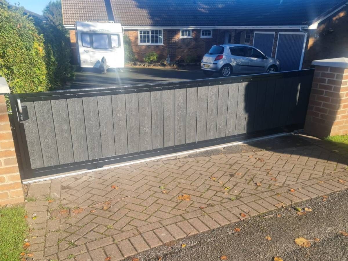 Composite Gates Derby | Composite Driveway Gates , MGRD