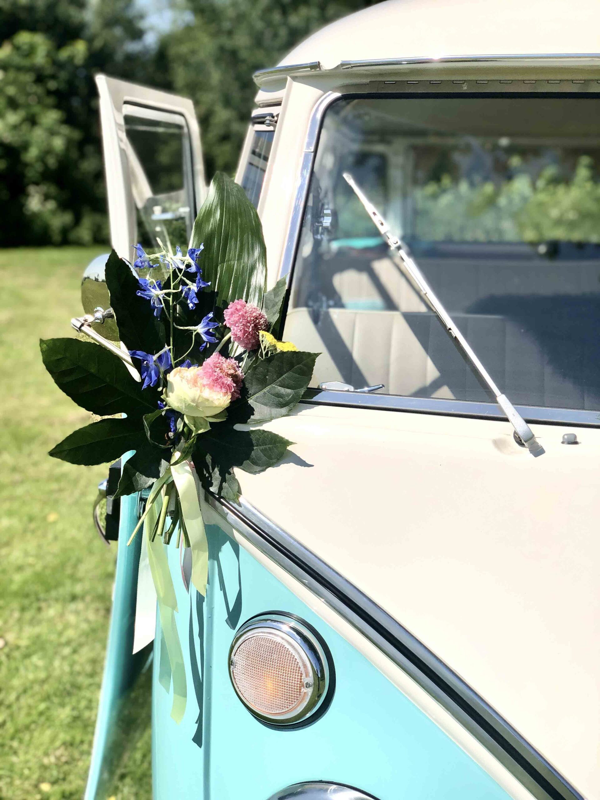 Volkswagen T1 busje huren en je trouwauto versiering