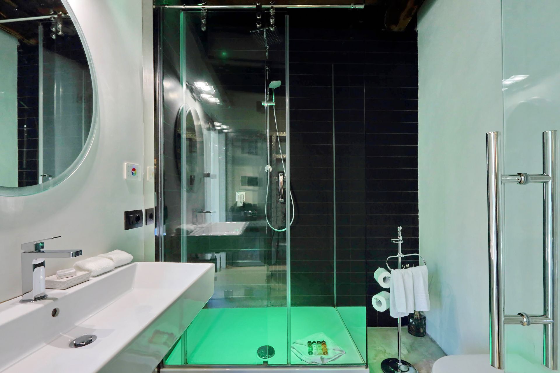 House of Mamas - Luxury Suites Rome - Official Site