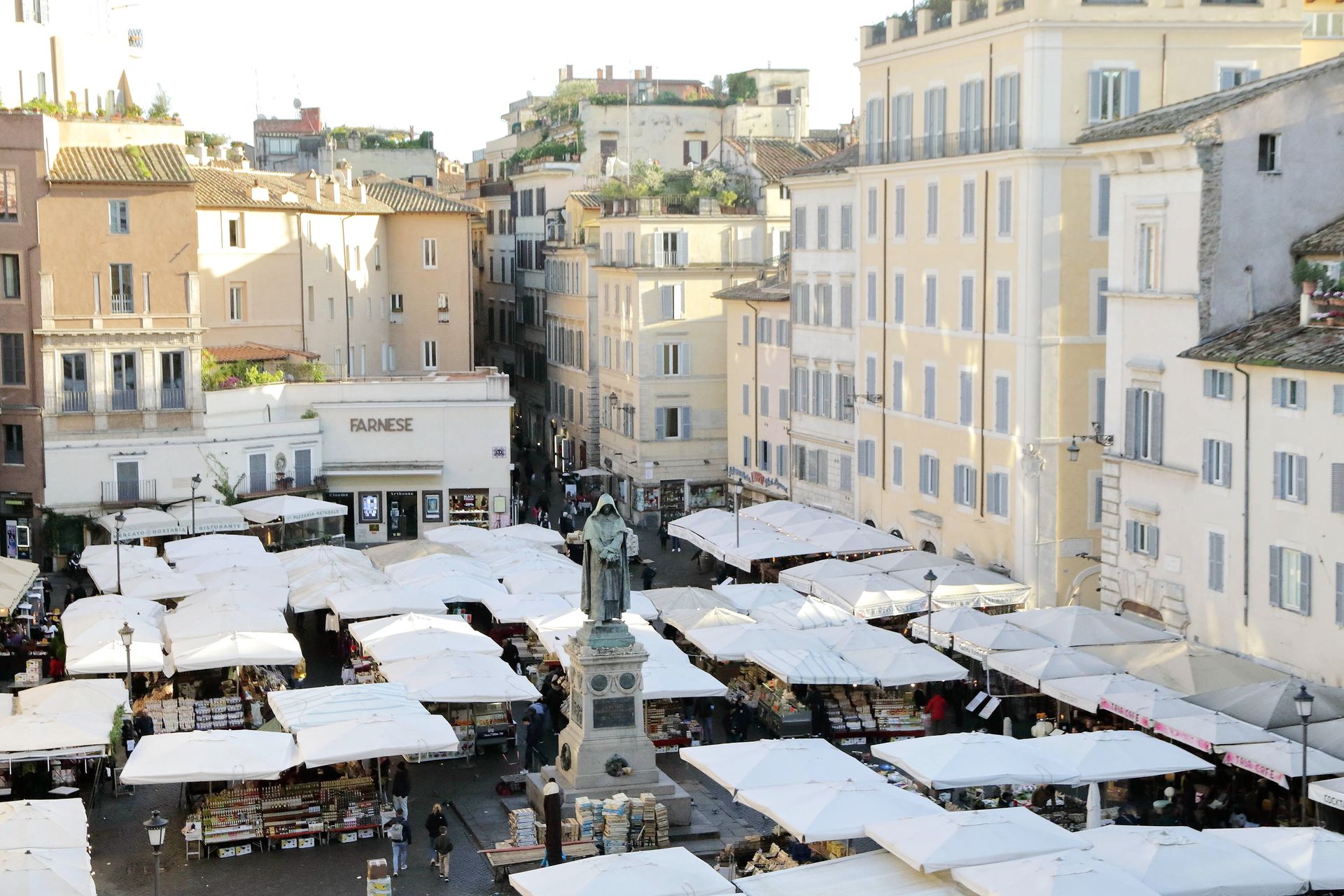 House of Mamas - Luxury Suites Rome - Official Site