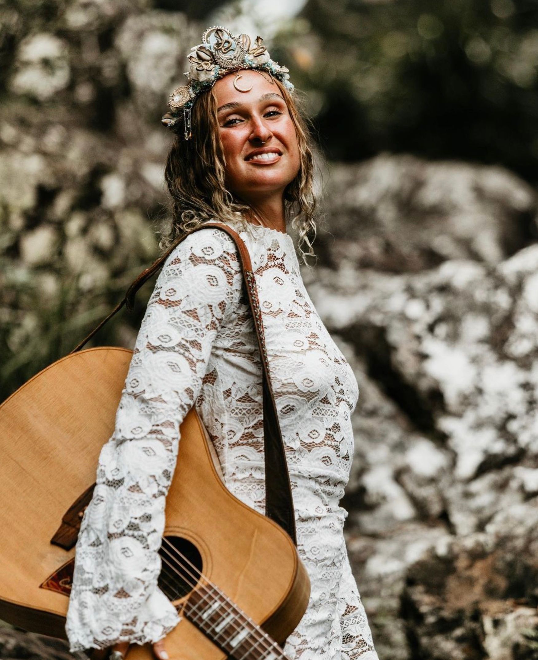 Sunset Sessions - Meet musician Lilli Fairfax