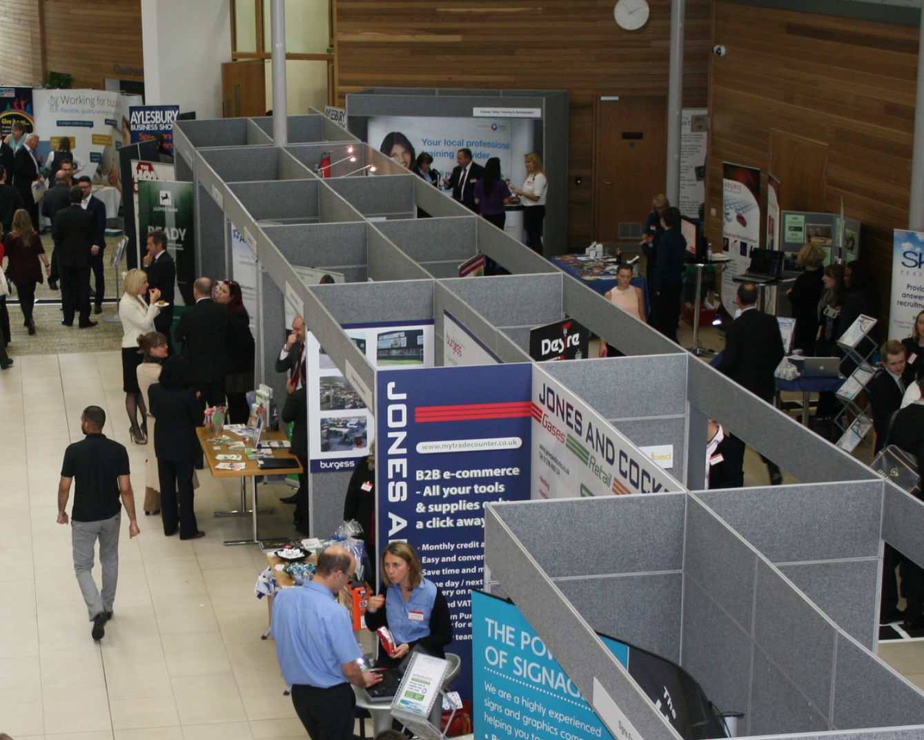 Shell Exhibition Stands | SD Displays