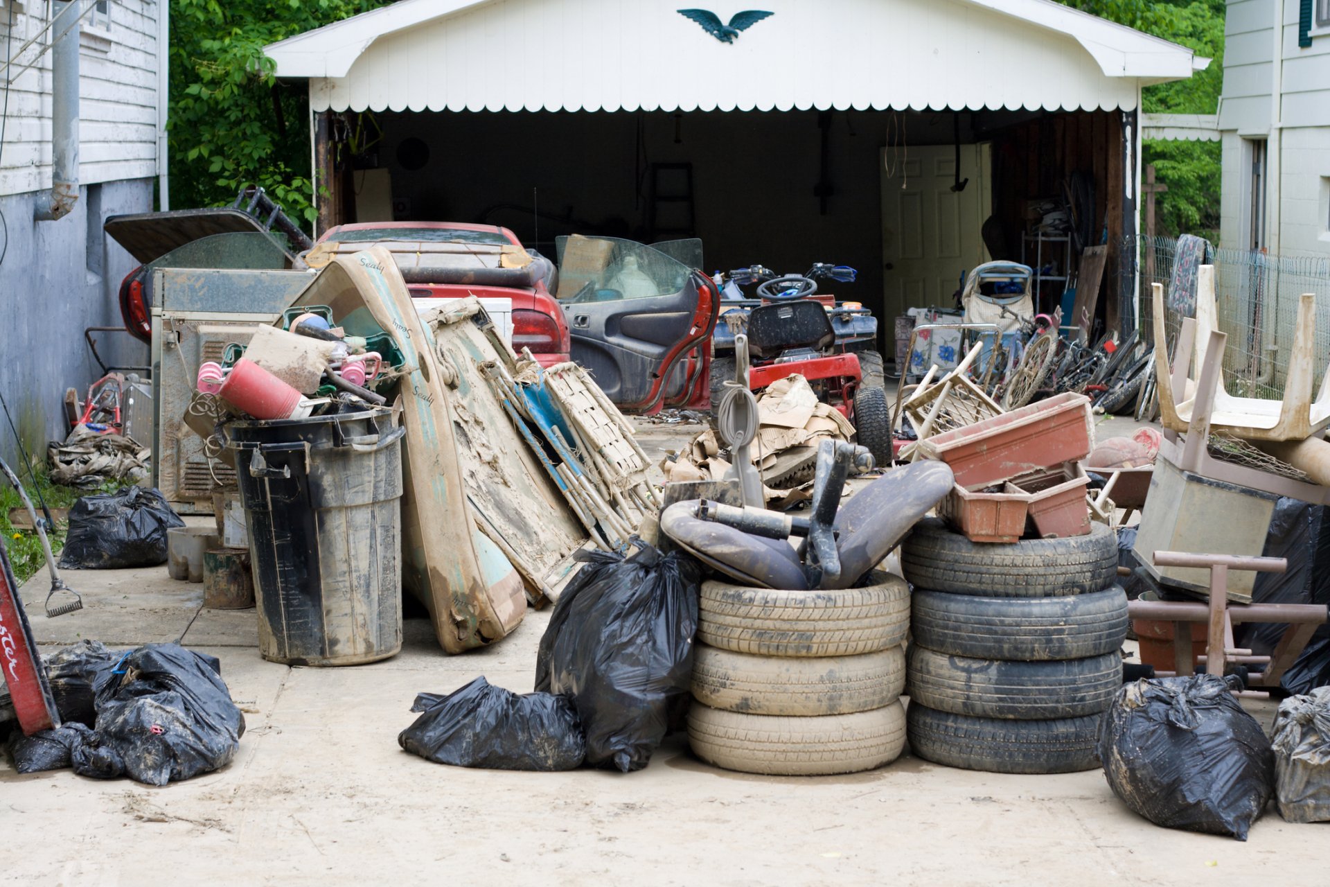 Junk Removal Akron | Junk Hauling Akron | B-Gone Junk Removal