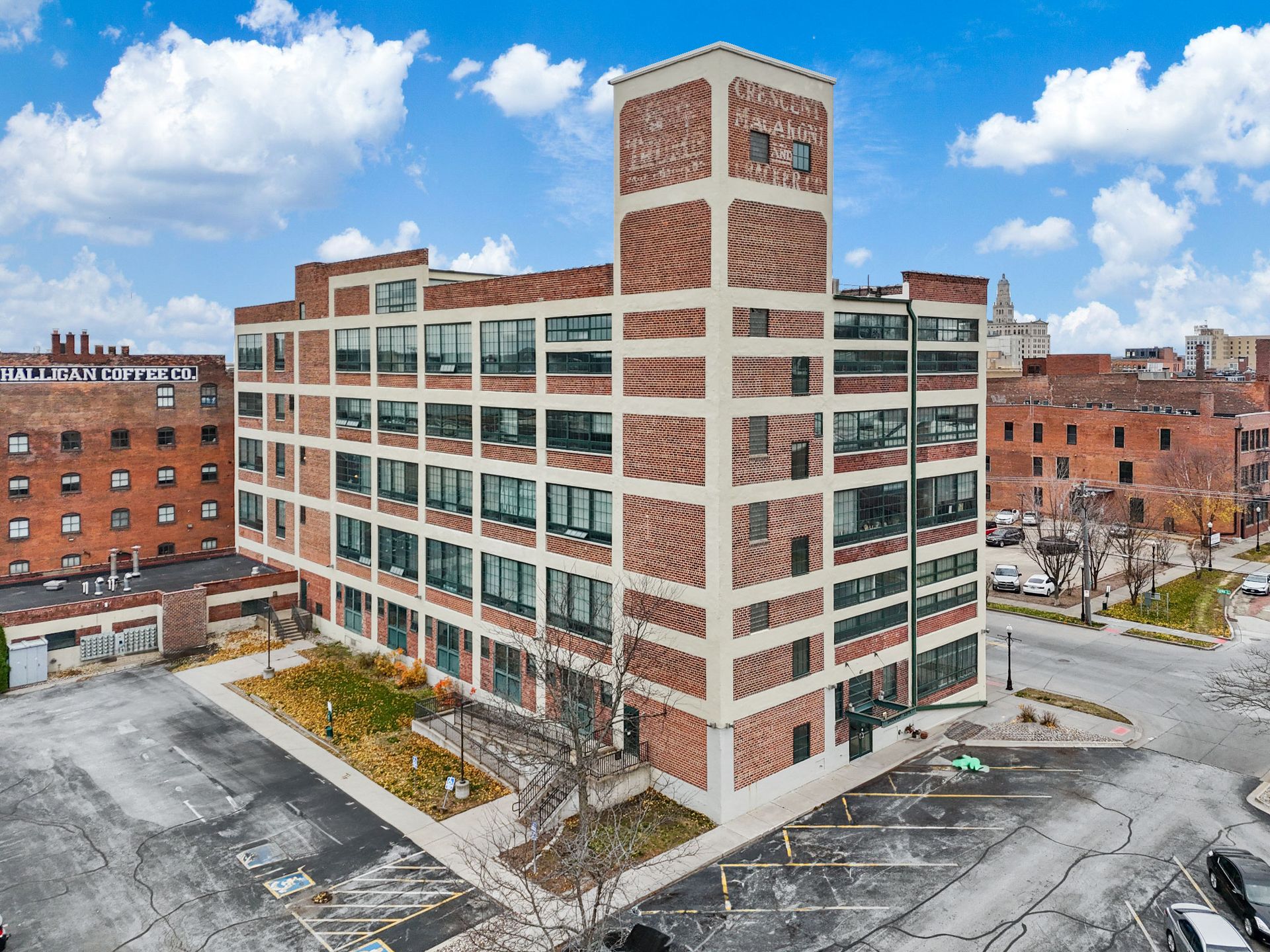 Photo Gallery | Crescent Lofts in Downtown Davenport