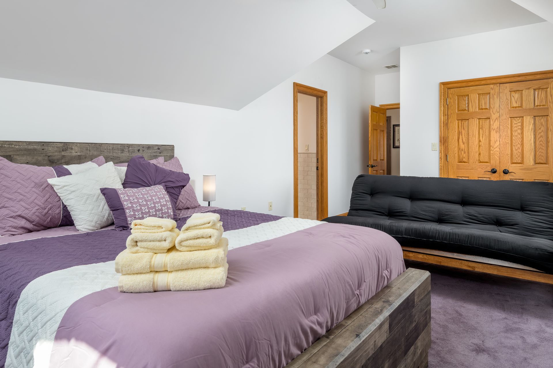 Chestnuthill Countryside Manor | Home