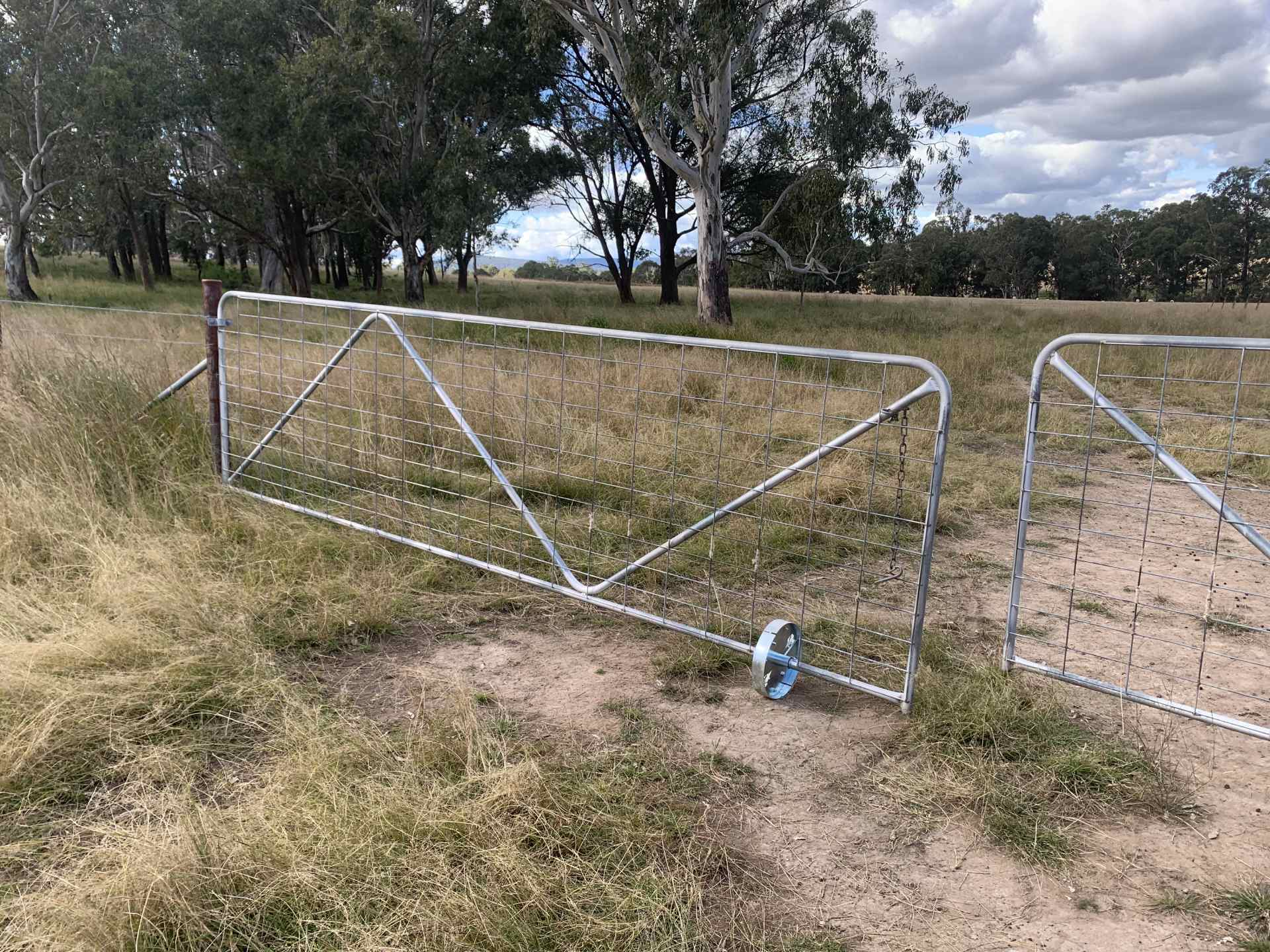 Heavy Duty Farm Gate Wheels - QuikFence