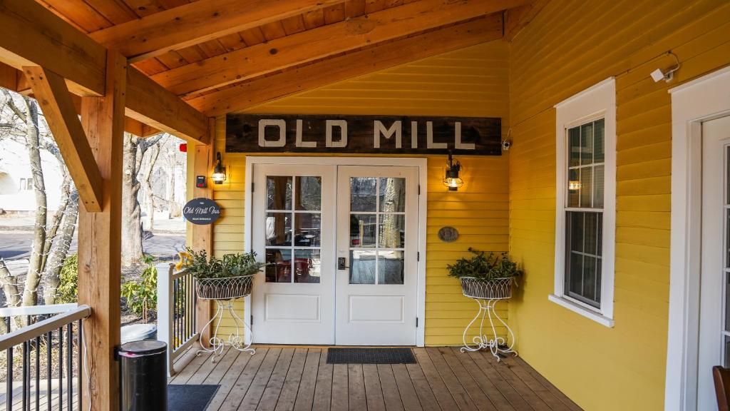 Welcome to The Old Mill Inn