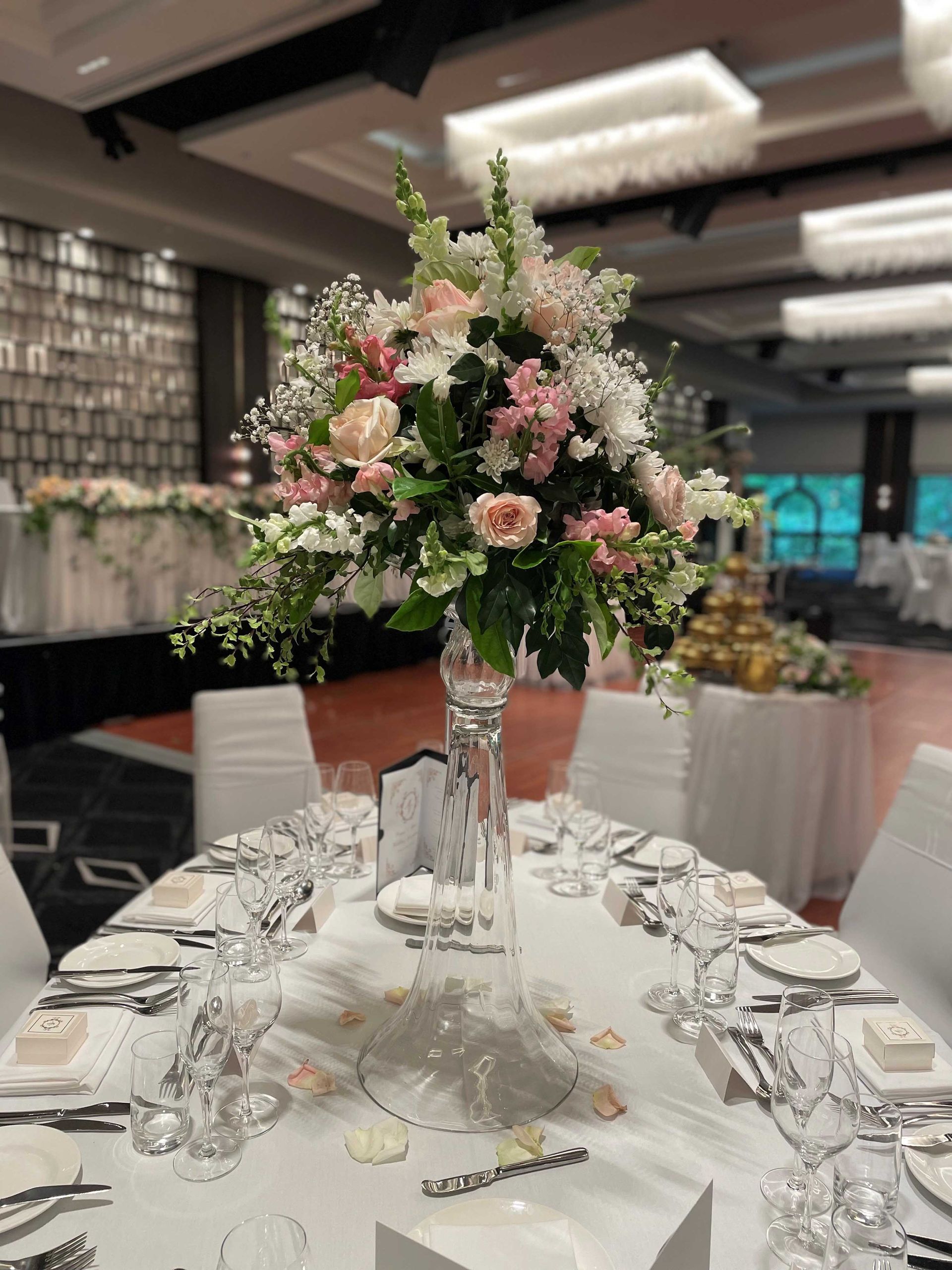 Florist | Sydney, NSW | Affordable Chair Covers & Candelabras