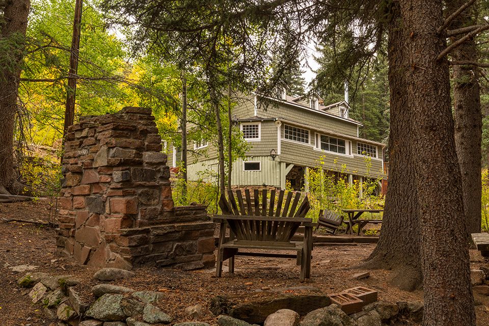 Lincoln Hills Cares | Outdoor Leadership Development | Colorado, USA