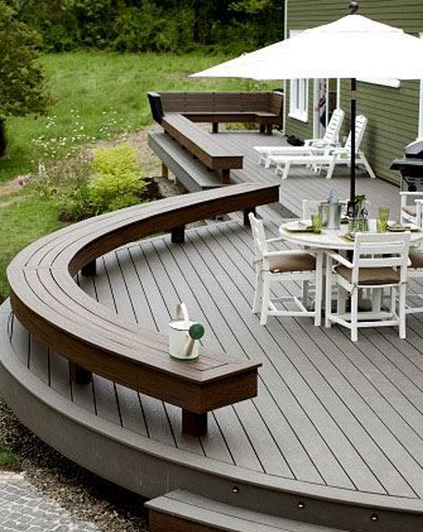 Custom Deck Builder | Howell MI Livonia MI Royal Oak MI Custom Decks