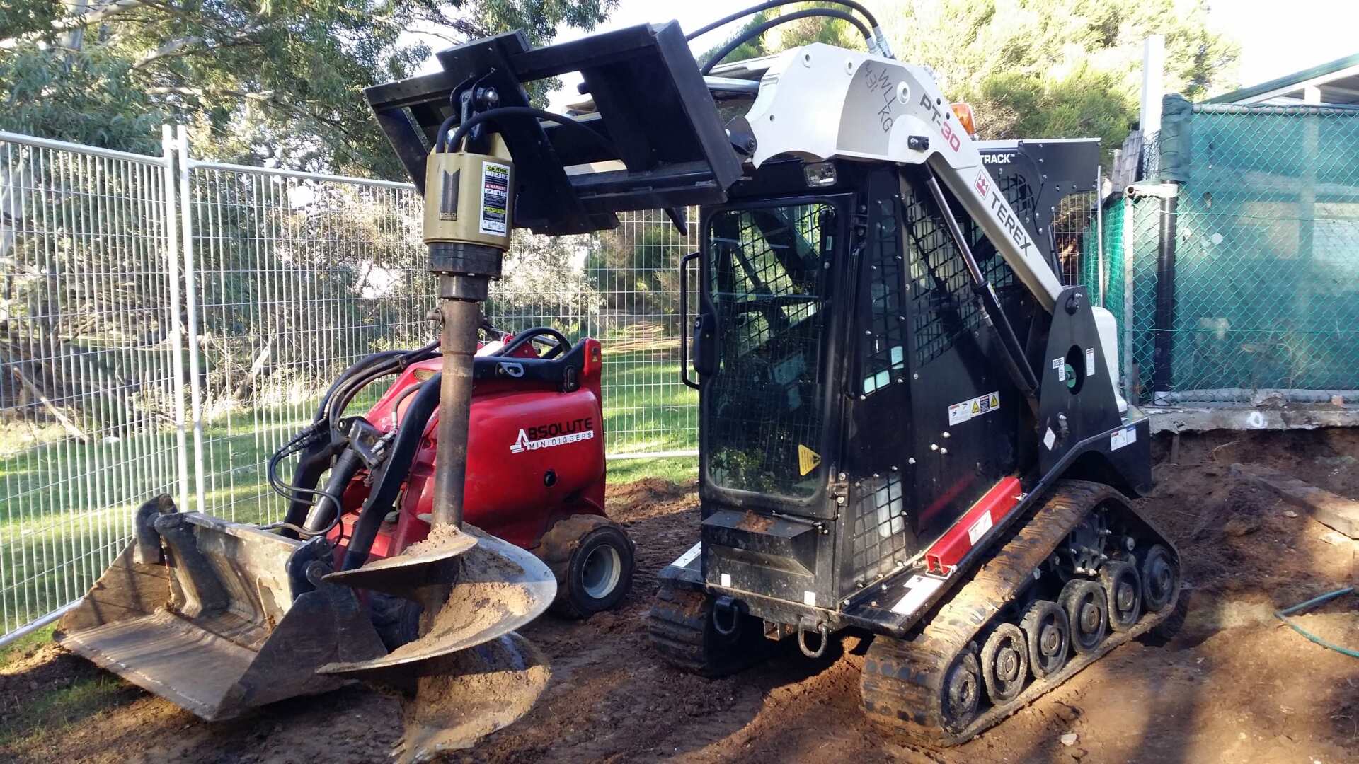 Absolute Mini Diggers | Nbn Services Melbourne, Excavation, Retaining ...