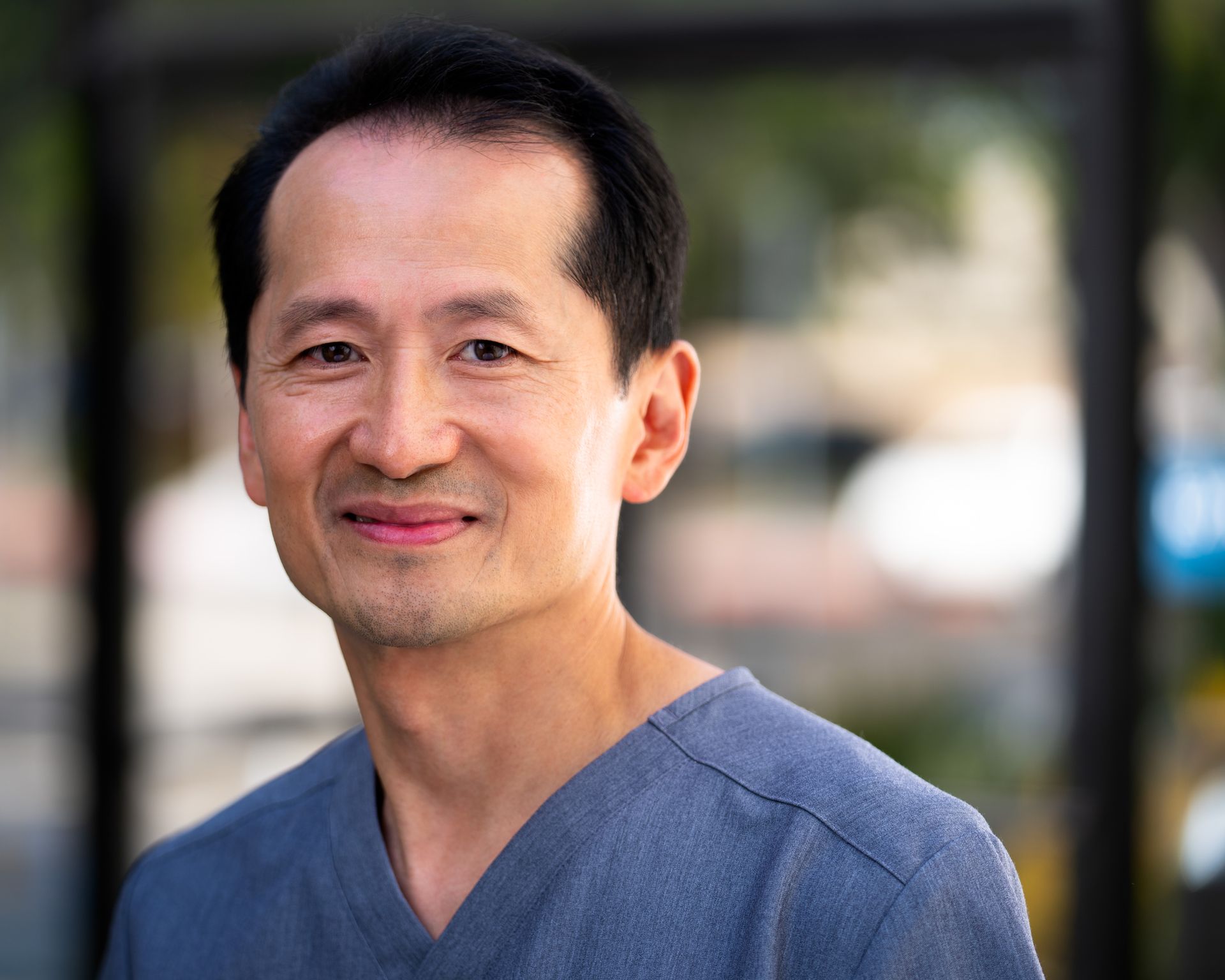 Tustin Dentist, Dr. Michael Yang
