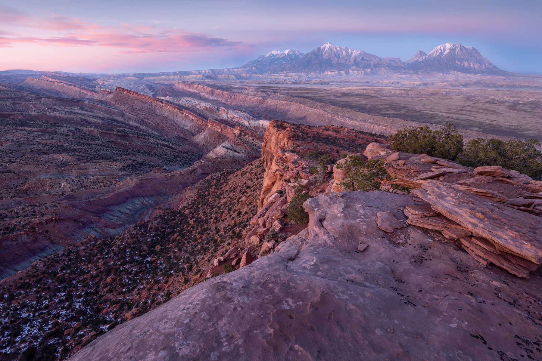 Explore | Skyview Hotel | Torrey Utah