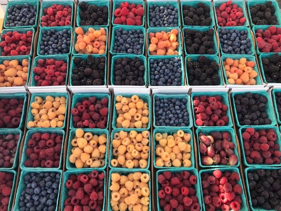 Bakery & Family Farm | Ahtanum Berry Patch & Bakery | Yakima, WA