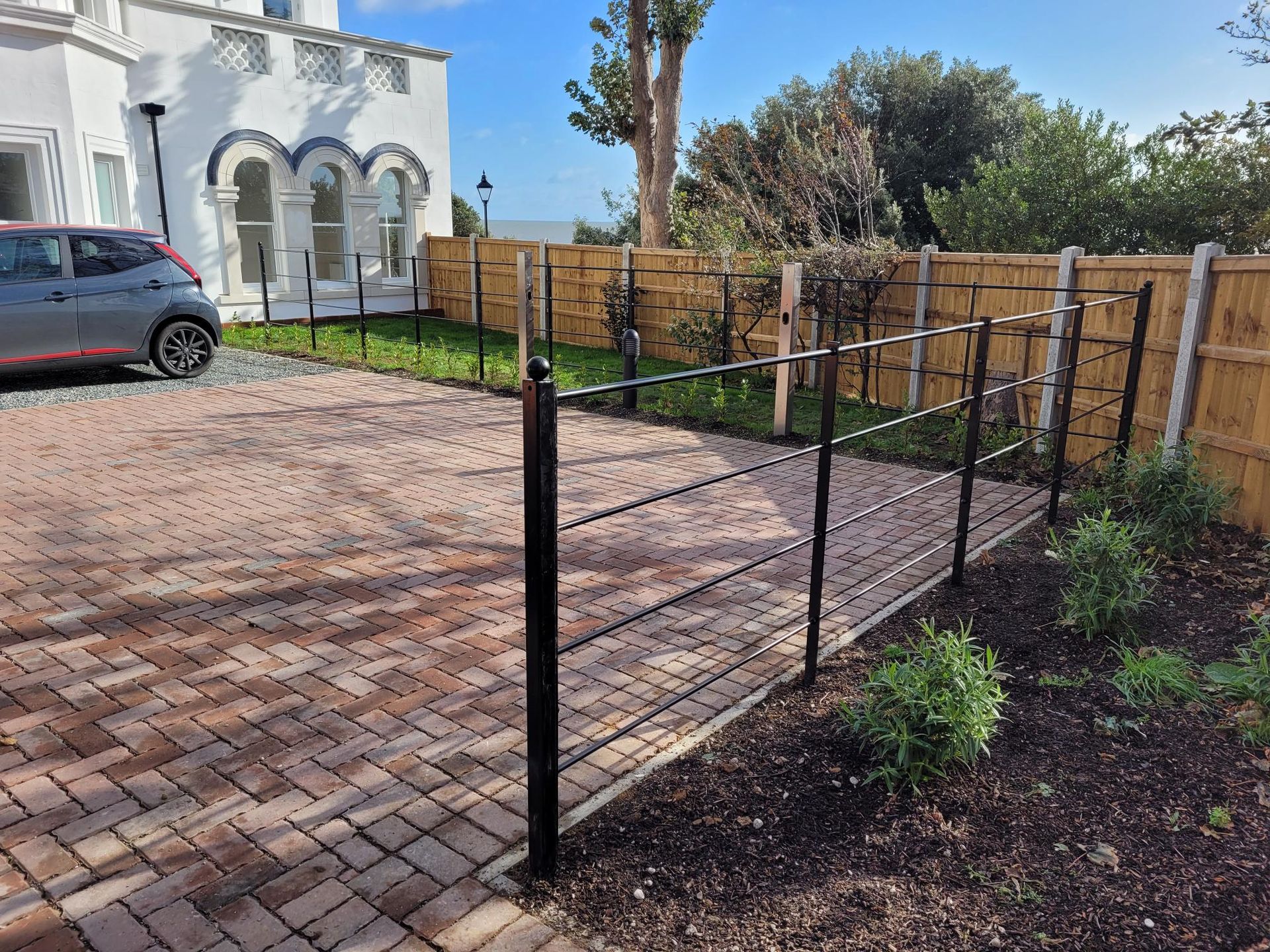 Gallery | Fencing, Gates | Colchester, Essex - C&W Fencing