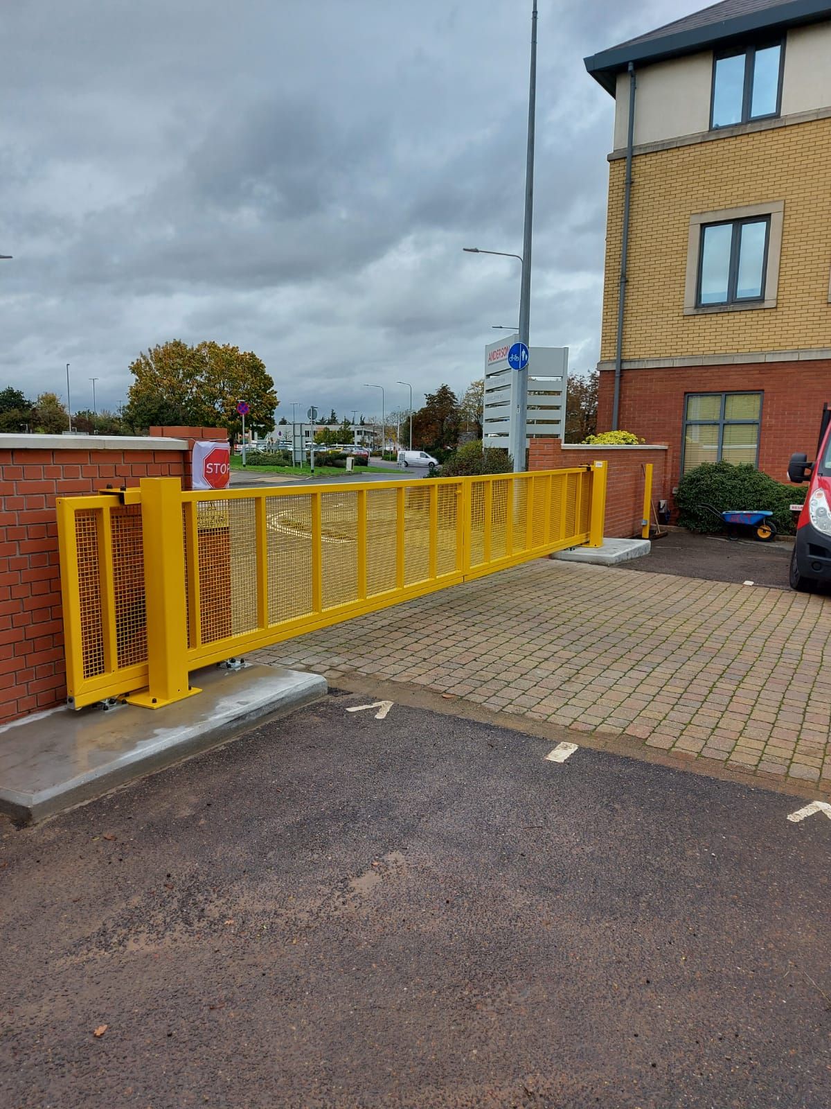 Gallery | Fencing, Gates | Colchester, Essex - C&W Fencing