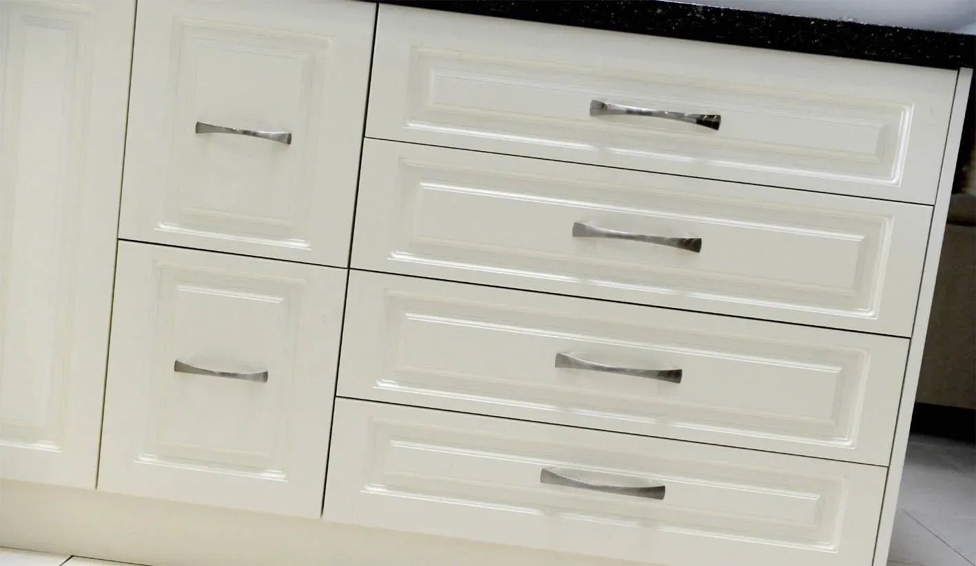 Choosing kitchen handles