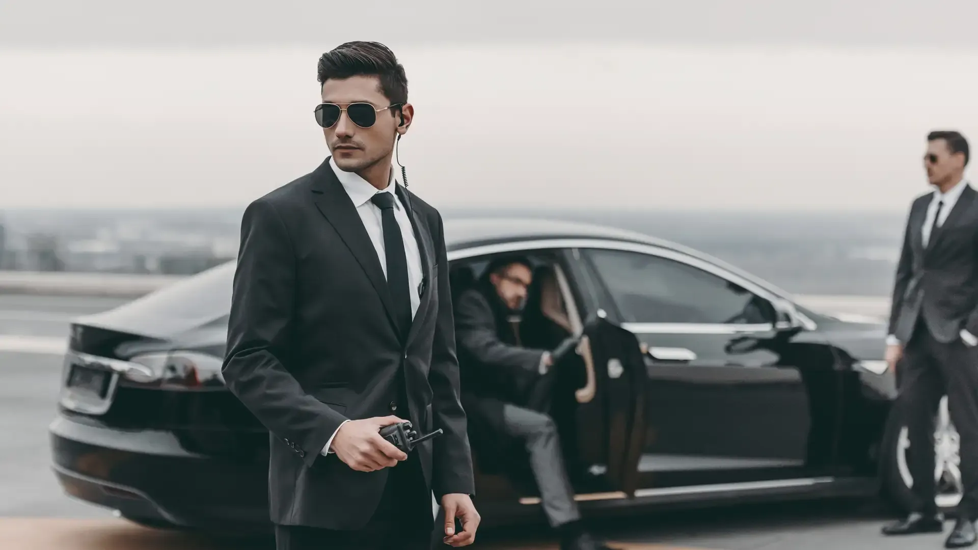 Luxury Lincoln Limousine | Phantom Limousine Service | Toronto Ontario